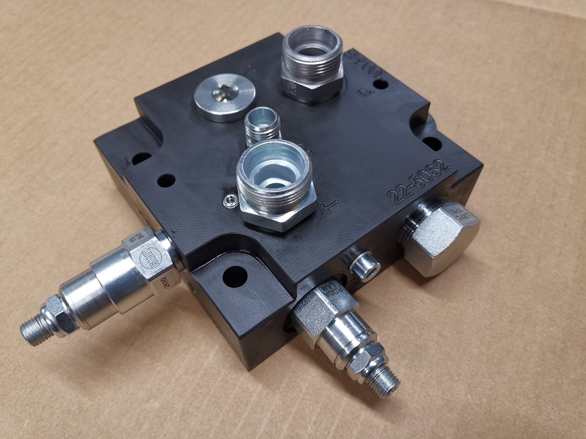 Load-Sensing Nachrüstung für Bosch SB7 System – Grunemeyer Hydraulik